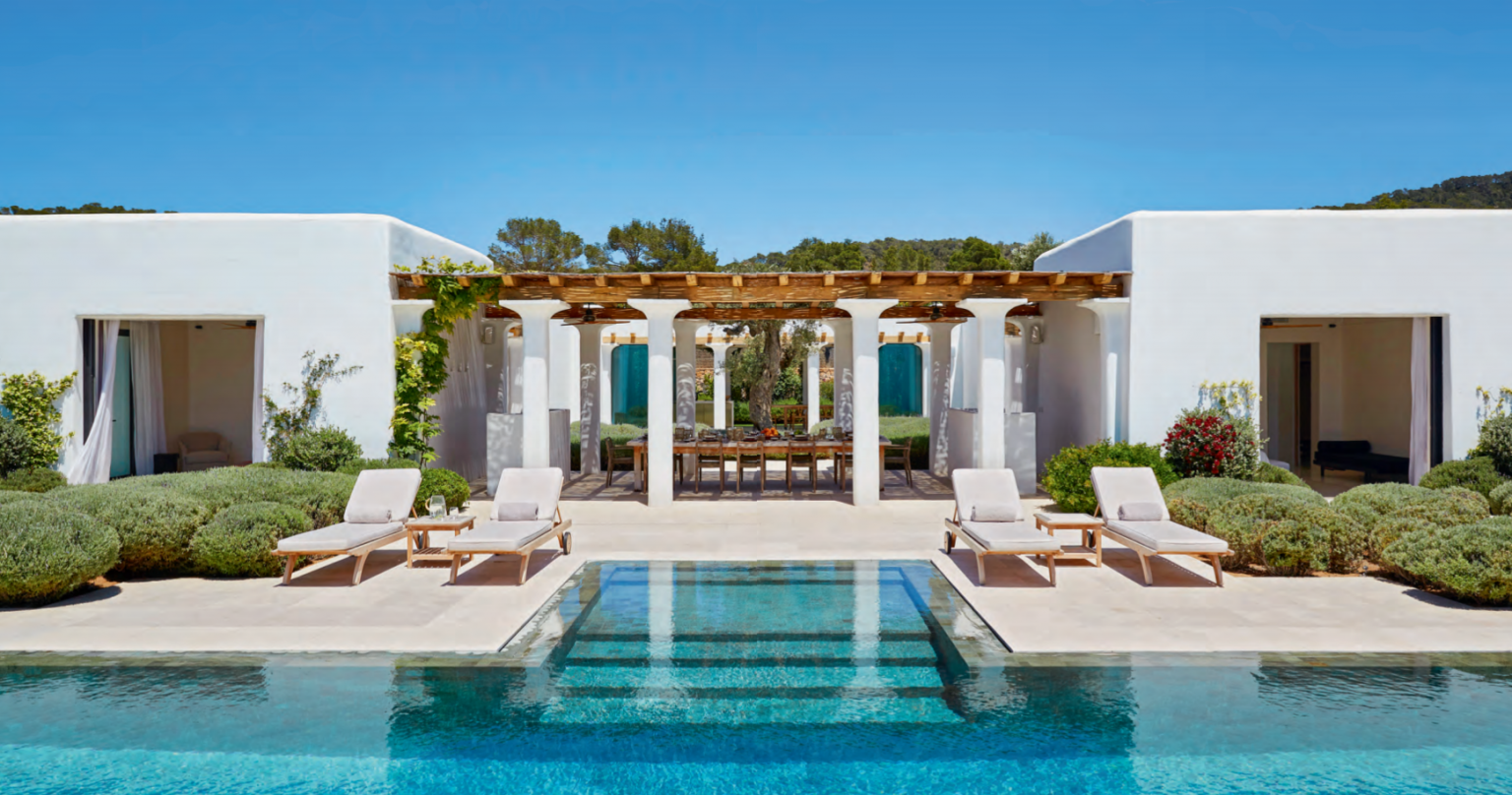 Endless Summer, Architectural Digest | Sabina Ibiza